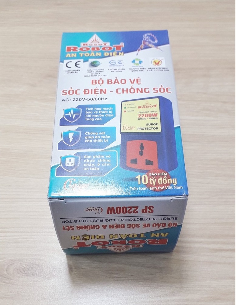 Ổ cắm bảo vệ sốc điện & chống sét ROBOT SP2200 | An Ninh 365